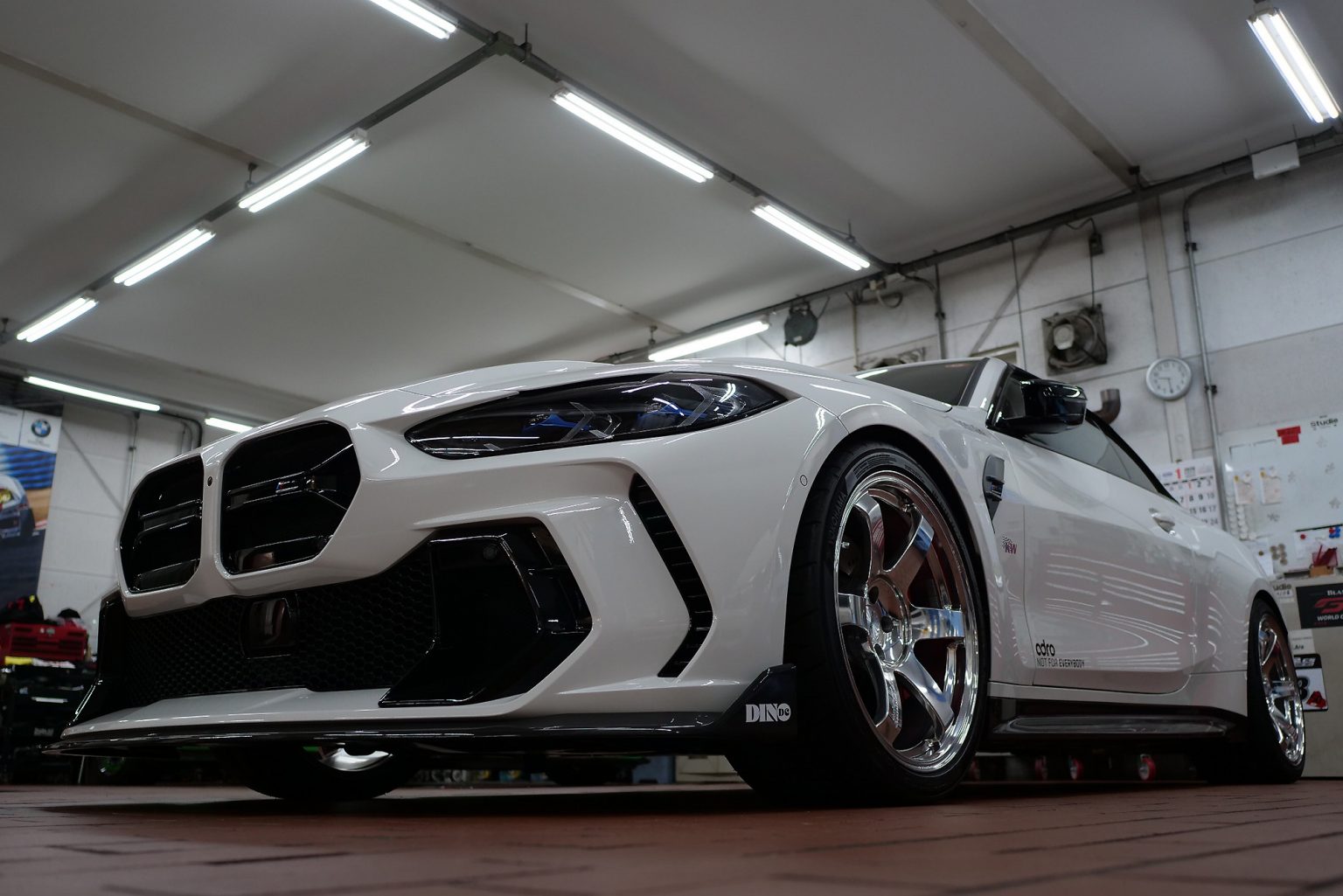 今週末のスタディ東京は見逃し厳禁。注目のADROデモカーのBMW2台同時に集結ッ！ | Studie[スタディ]