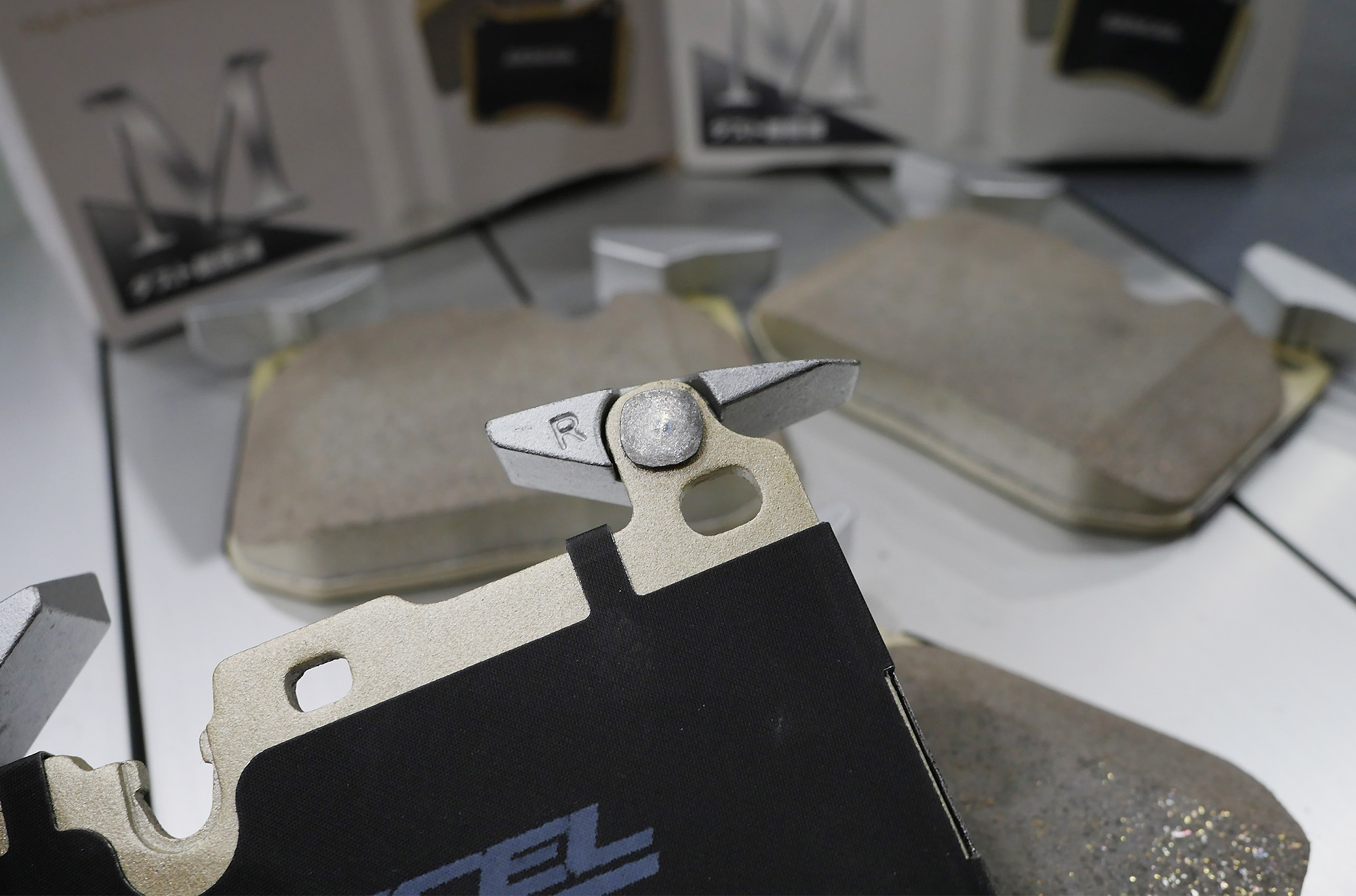 【フォトコン2025 賞品 】DIXCEL Type-Mブレーキパッド：1台分セットをプレゼント！ | Studie[スタディ]