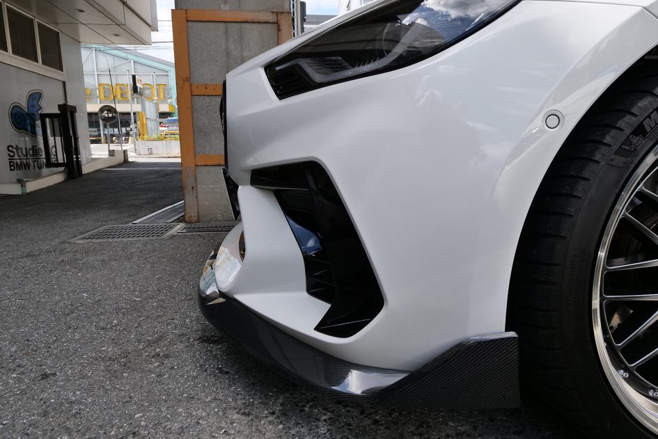 adroにBMW G87 M2のVer2 グリルとリップが仲間入り！ 戦闘的にVer Up | Studie[スタディ]