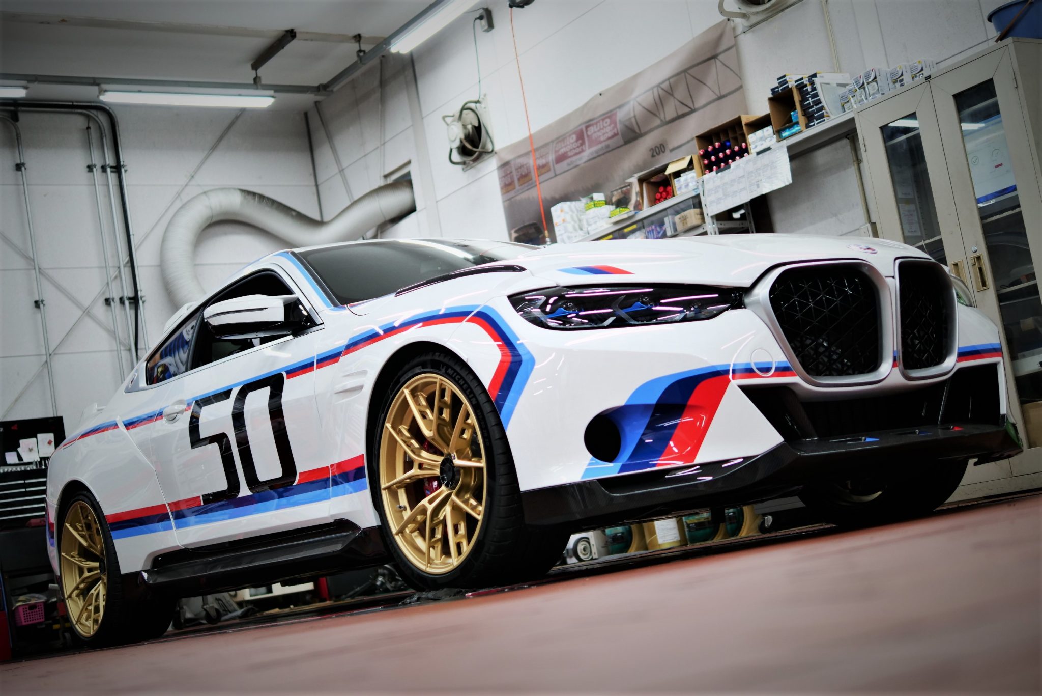 キター！あの世界限定50台の3.0 CSLがスタディ東京に上陸！そしてこちらのCSLには～ | Studie[スタディ]