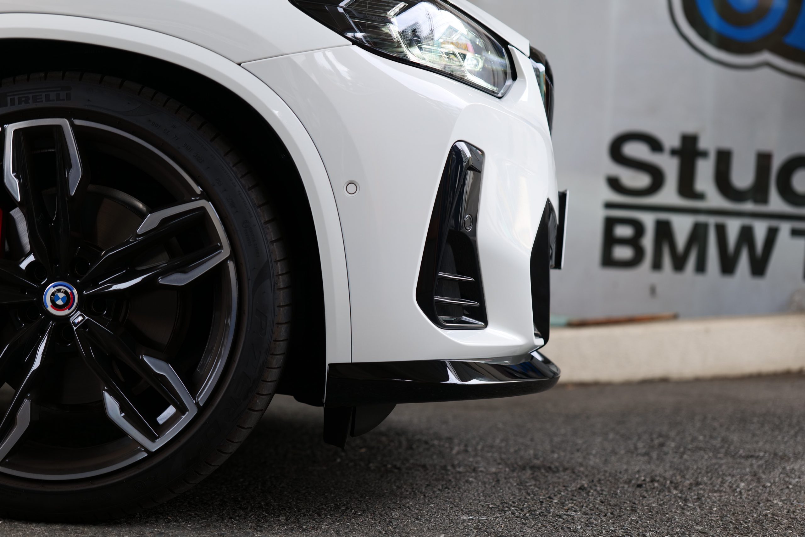 3Dデザインから、BMW G01 X3/G02 X4 LCIモデルのフロントに新提案！ | Studie[スタディ]