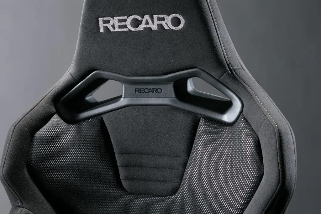 RECARO SR-S＆SR-C | Studie[スタディ]