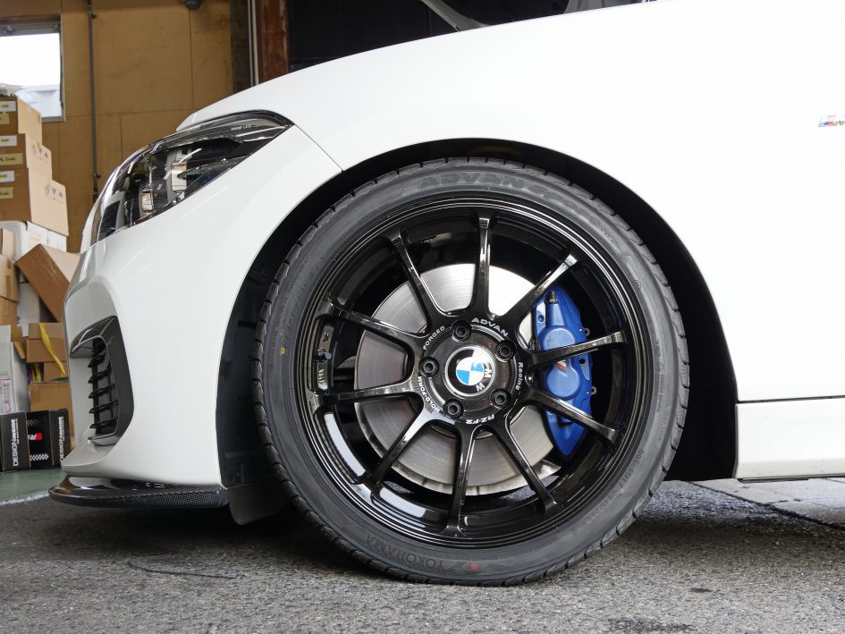 ADVAN Racing初 フルフェイスデザイン鍛造1ピースホイールRZ-F2 for BMW | Studie[スタディ]