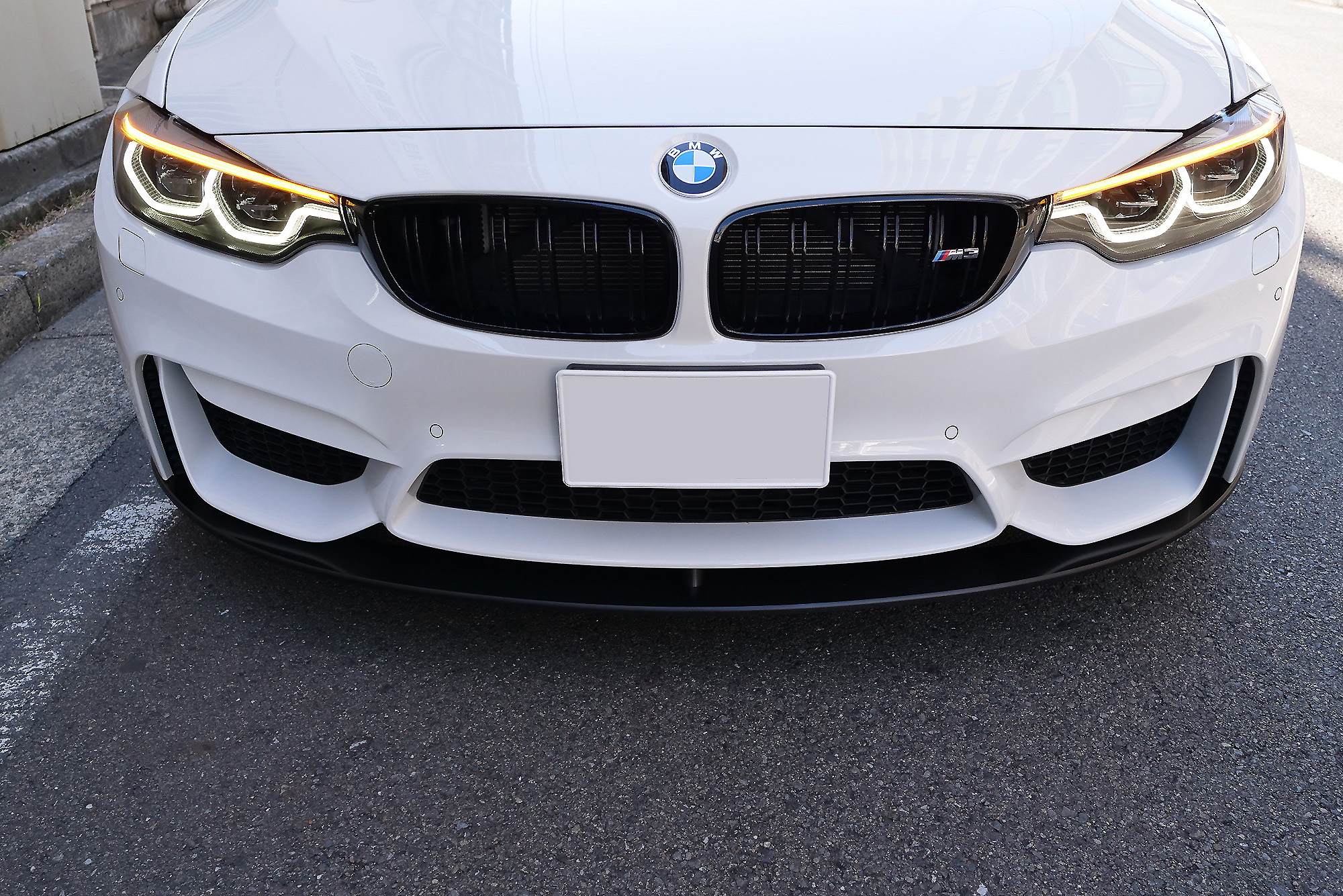 LIGHTWEIGHT PerformanceなシンプルリップをBMW F80M3に！ | Studie[スタディ]