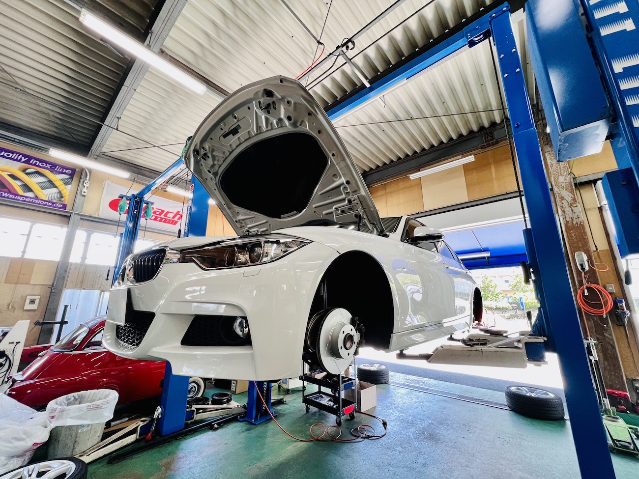 BMWブレーキシステムアップ！DIXCELキャンペーン各店ブレイク中です(^ ^) | Studie[スタディ]