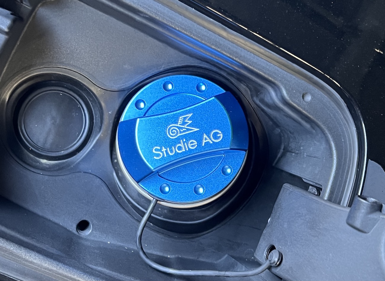 スタディオリジナルFUELキャップ＆STC/03ホイール！どれもええ感じやん(^^) | Studie[スタディ]