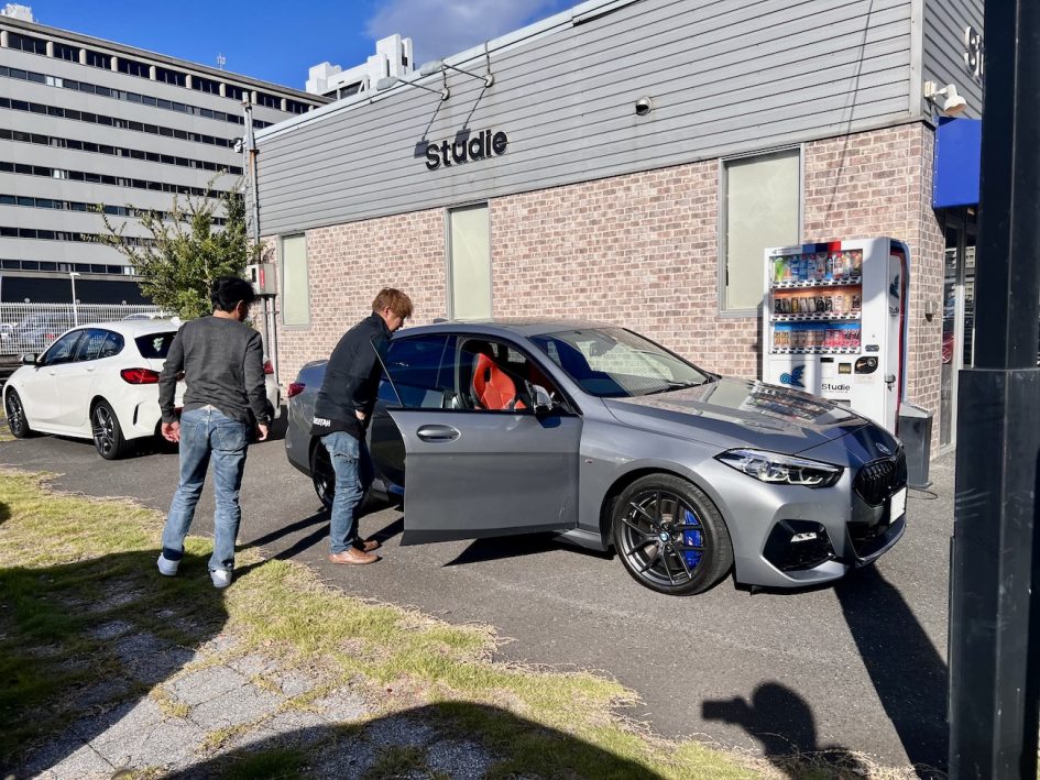 イベント大成功🎵BMWユーザー皆さんの反応と笑顔がと〜っても印象的でした( ‿ ) | Studie[スタディ]