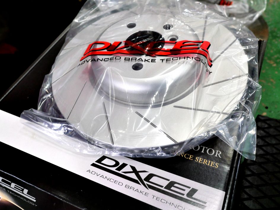 BMW3シリーズ！G20/M340ixのブレーキローターをDIXCELでグレードUP♪ | Studie[スタディ]