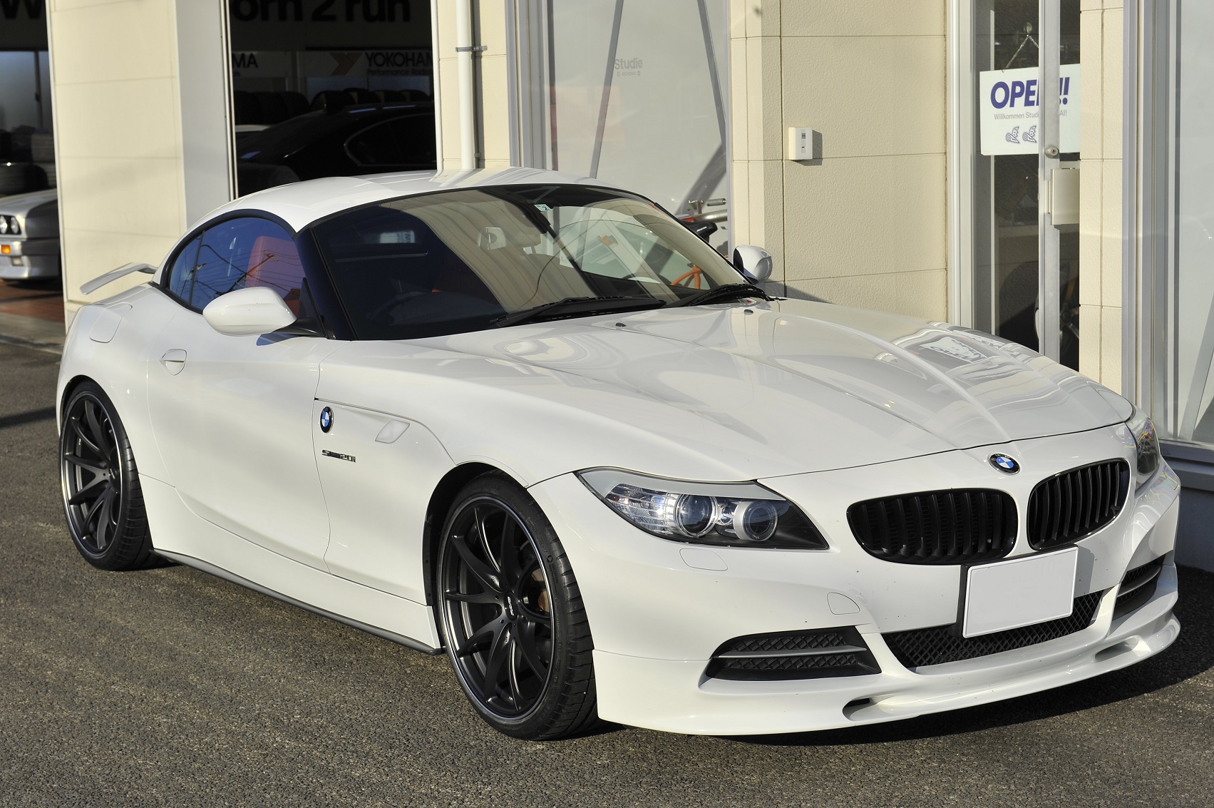 【仙台店 Hさん】スポーティーなBMW Z4 E89に！ | Studie[スタディ]