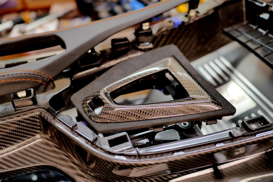 SPECIALなBMW F87 M2CSのパーツを、更にSPECIALにしてM2 Competitionに装着！ | Studie[スタディ]