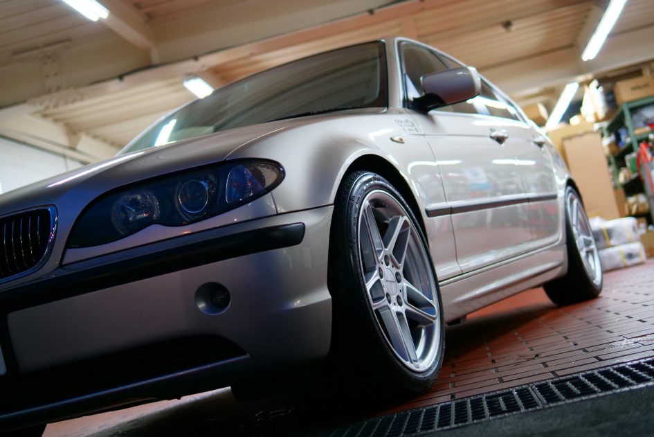 2004年式 のBMW E46/3シリーズを「FIREBALL」で洗ってみた！ | Studie[スタディ]