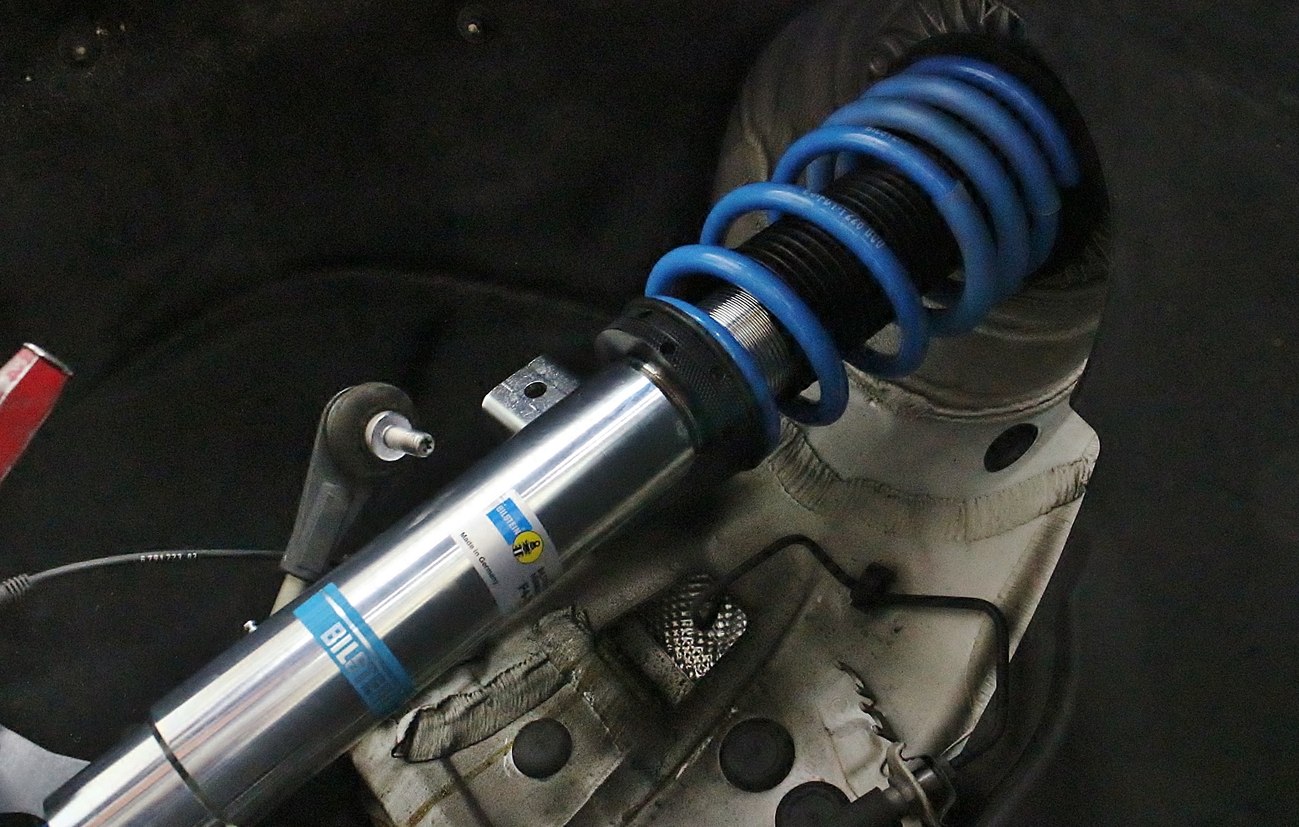 【横浜店限定！】在庫限りの特価！BILSTEINサスペンションでBMWを愉しもう！！ | Studie[スタディ]