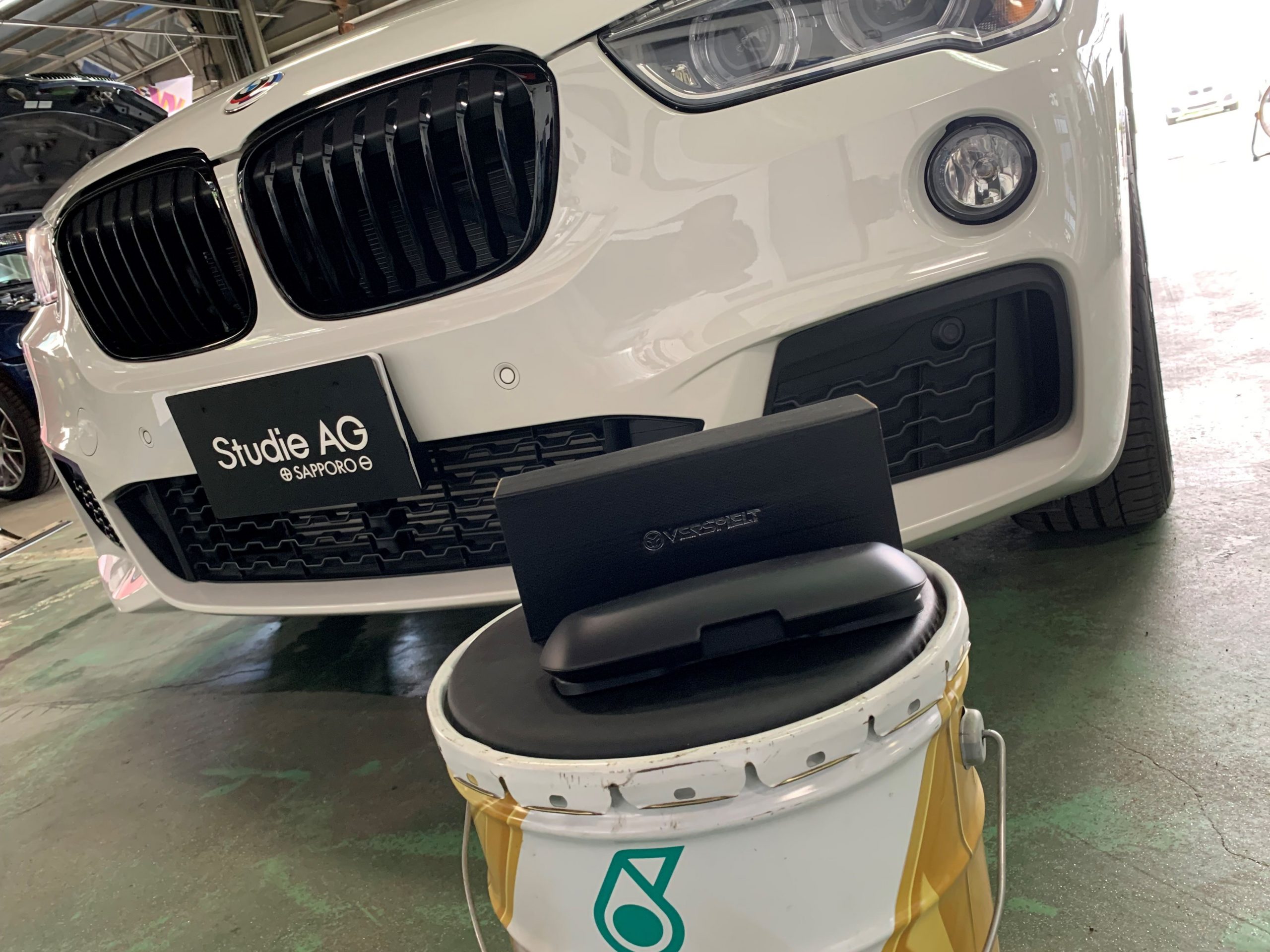 かゆいところに手が届く！BMWにVERSPIELTルーフグラストレイ♪ | Studie[スタディ]