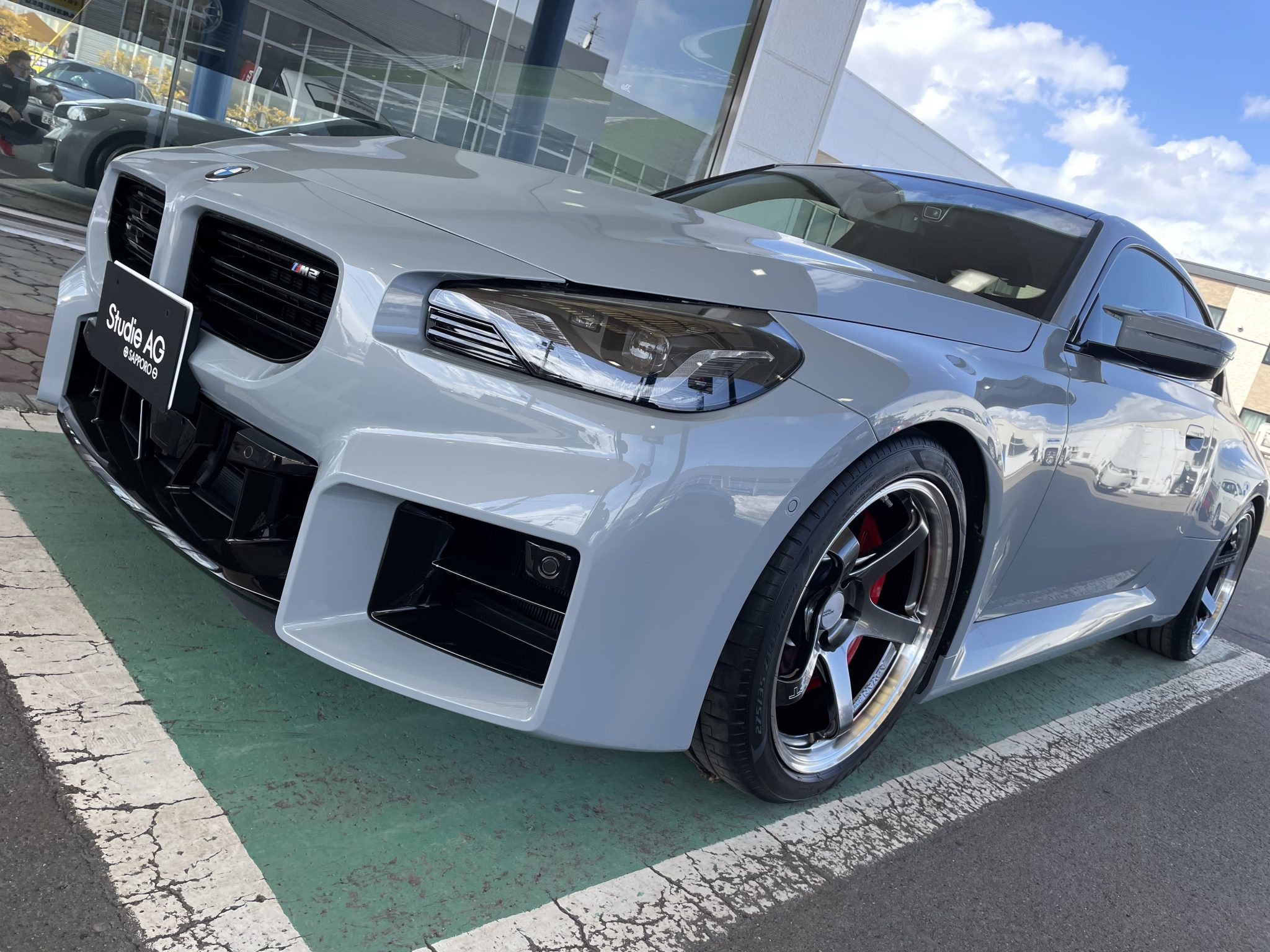 G87 M2 ADVAN RACING GT BEYOND for BMW Install !! | Studie[スタディ]