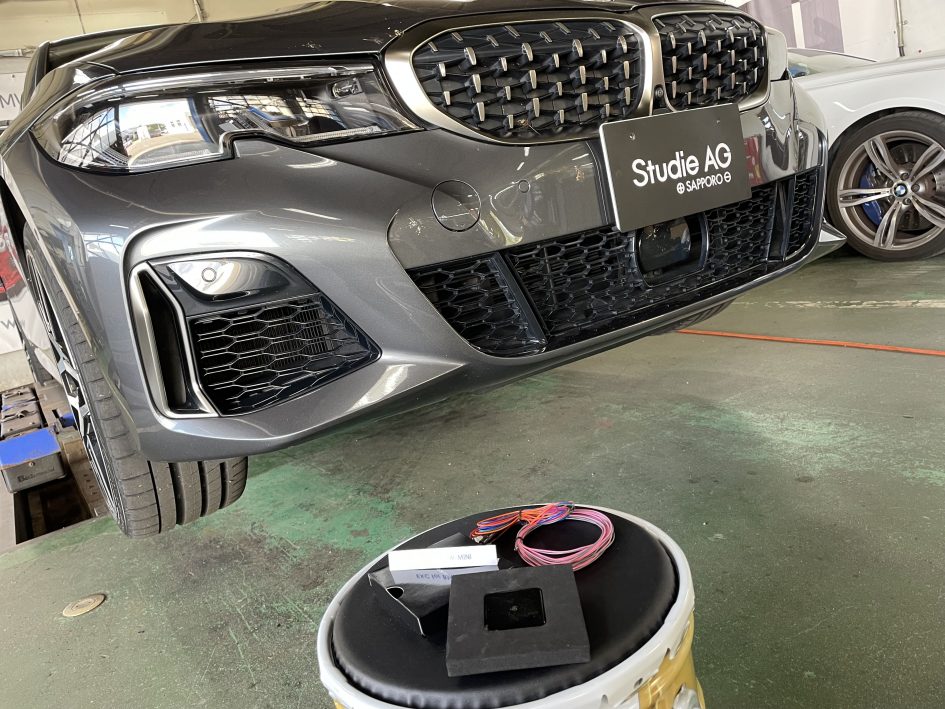 リモコン要らずの最新のマフラーバルブコントローラー core dev EXC for BMW 取り付け♪ | Studie[スタディ]