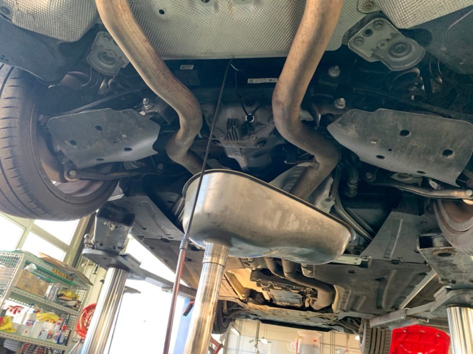 BMW G20 M340i Xdriveに E/G ATF デフオイルのフル交換でスッキリ♪ | Studie[スタディ]