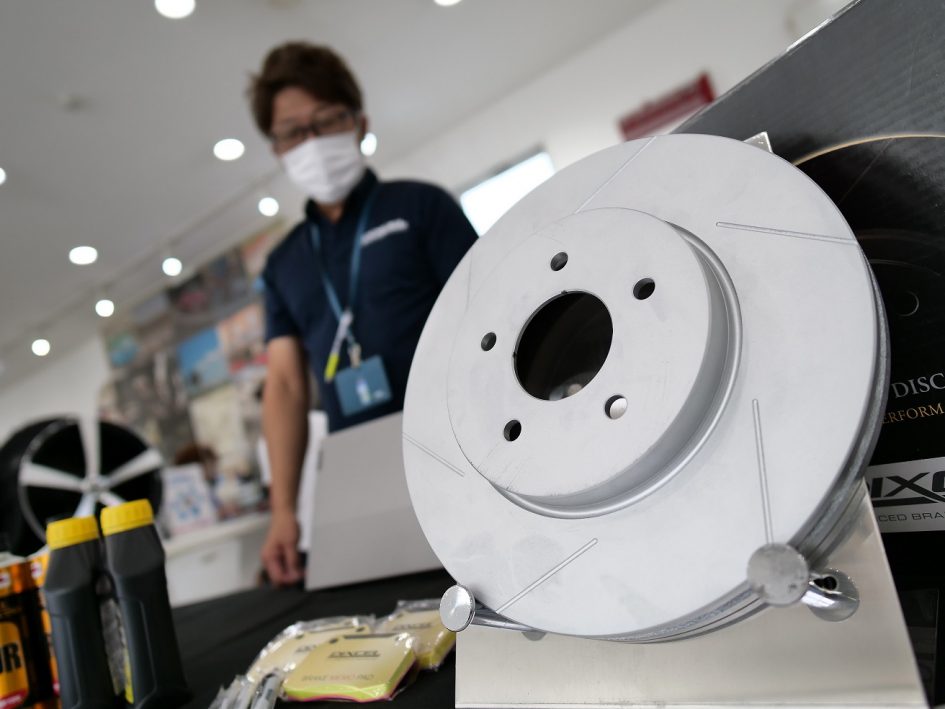 明日4日も東京店でDIXCELイベント！BMWのブレーキはディクセル！ | Studie[スタディ]