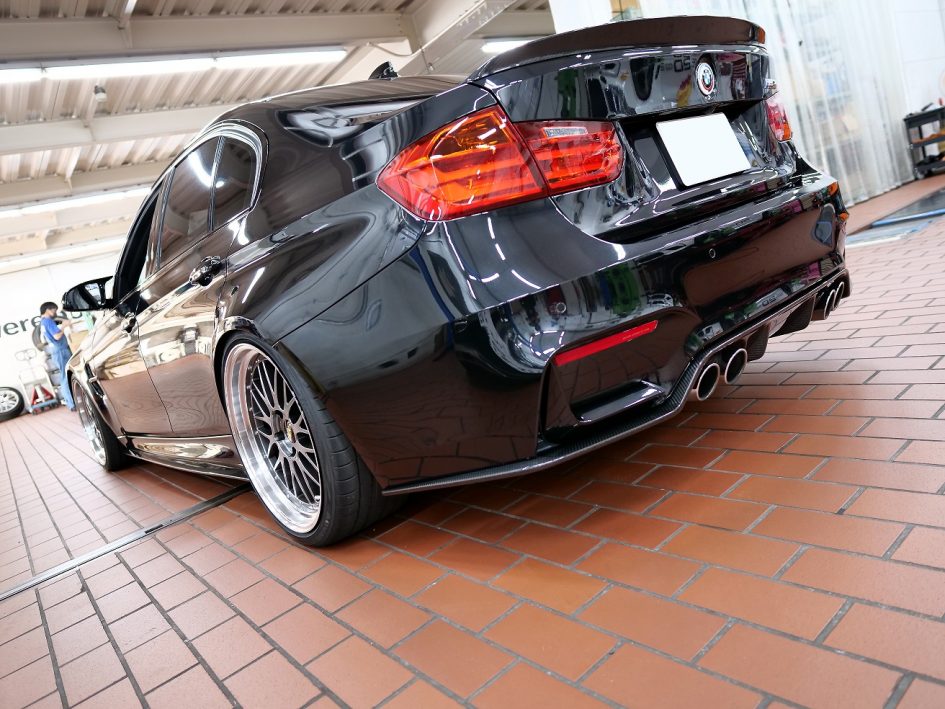 BMW M3（F80）に3D Designのカーボン製エアロパーツを一巻き！ | Studie[スタディ]