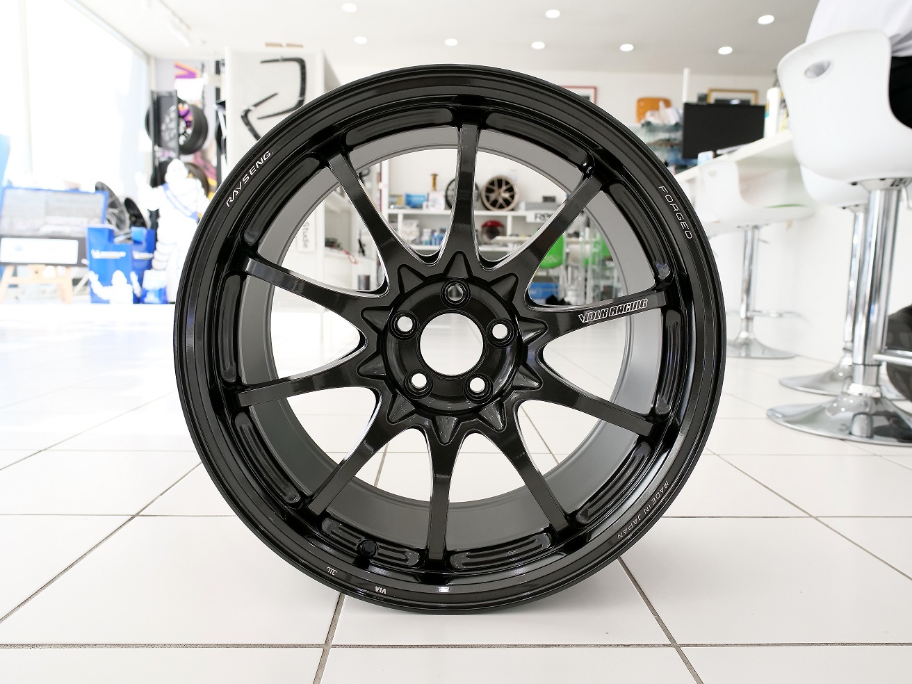 RAYS VOLK RACING CE28 N-plus | Studie[スタディ]