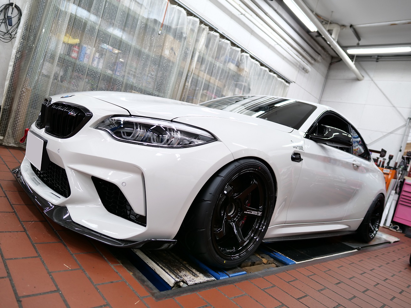 BMW M2CompetitionにADVAN GT BEYOND＆A050が超絶COOL！ | Studie[スタディ]