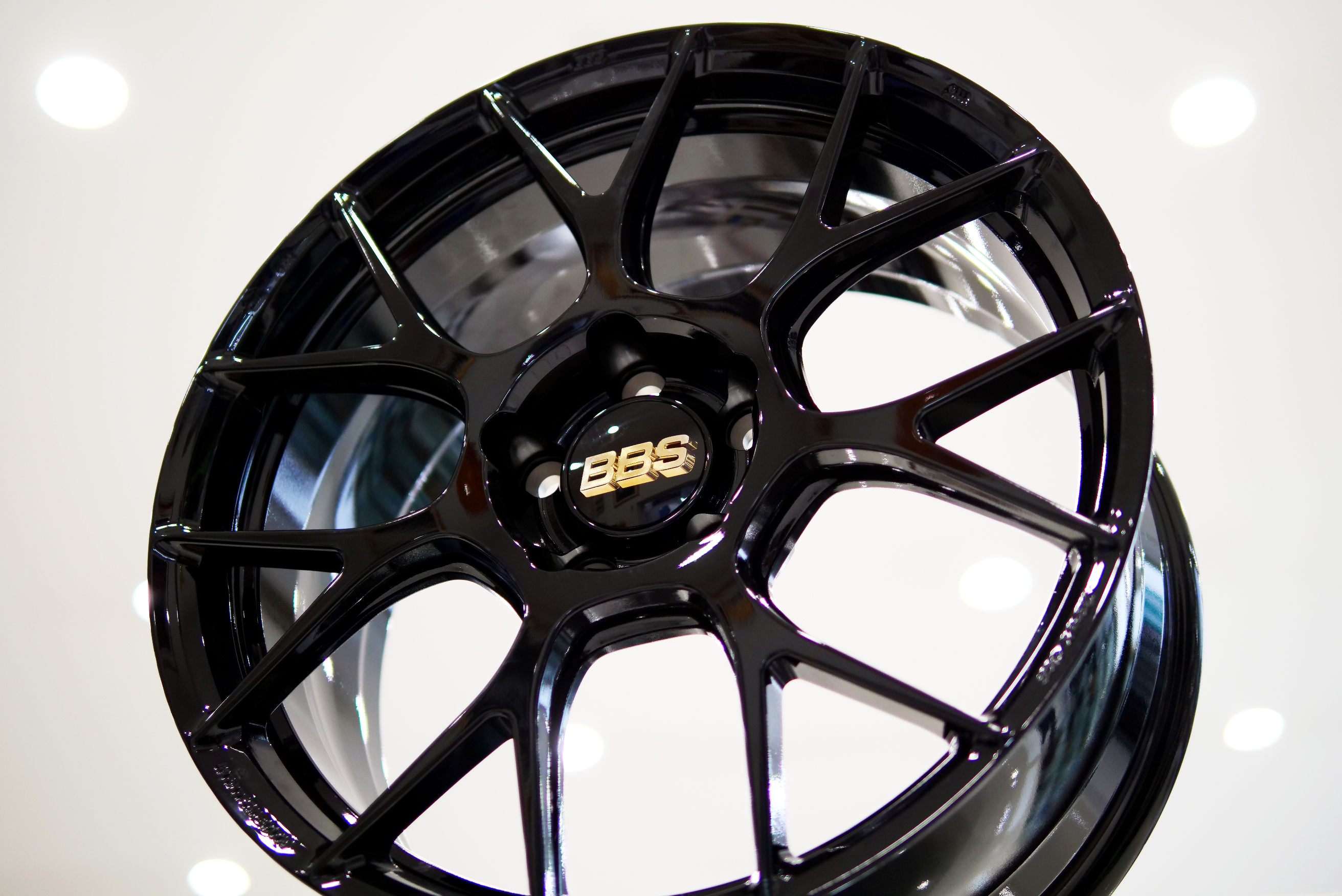 BMW専門店Studie東京より「K濱サン」のF56 MINIにオススメな～BBS V7っ！ | Studie[スタディ]