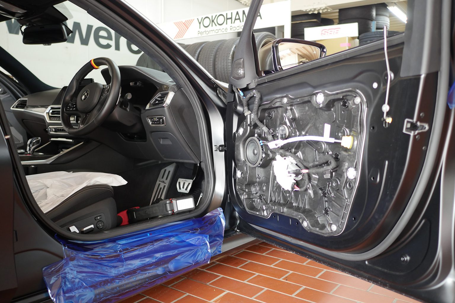 BMWの室内空間をより快適にサポート♪SSSにも相性GOODなコンフォートガラス♪ | Studie[スタディ]