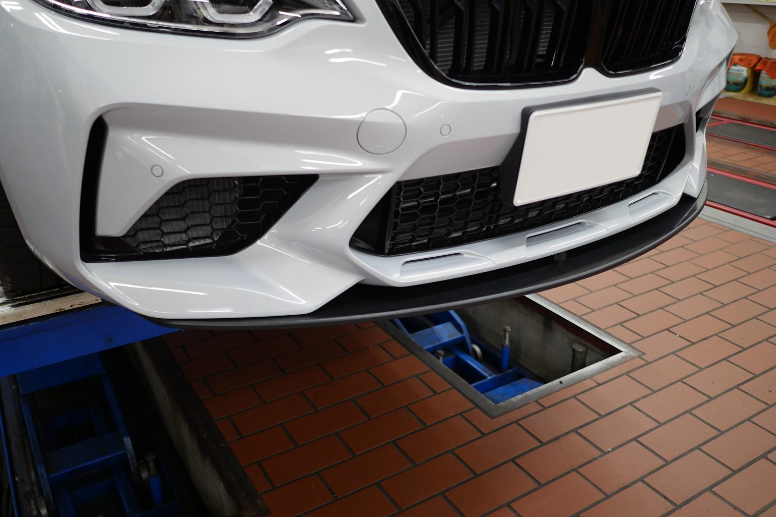 BMW F87 M2 CompetitionにLIGHTWEIGHT Performanceリップ！ | Studie[スタディ]