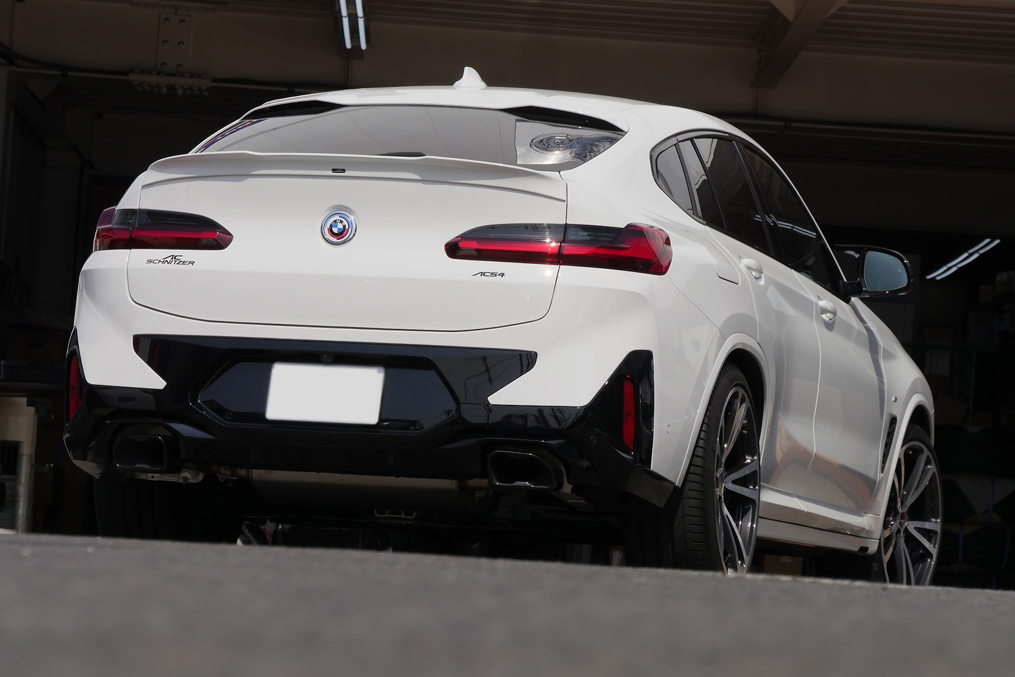 カッコいいBMWがワンサカのStudie AGオーナーズ、今週は東京店よりNEW X4が仲間入り♪ | Studie[スタディ]