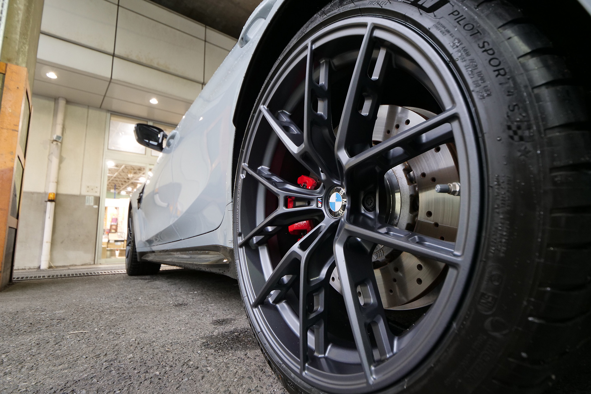 活発なMモデルにM PerformanceのYスポーク・スタイリング963M ホイールをセットしましたッ！ | Studie[スタディ]