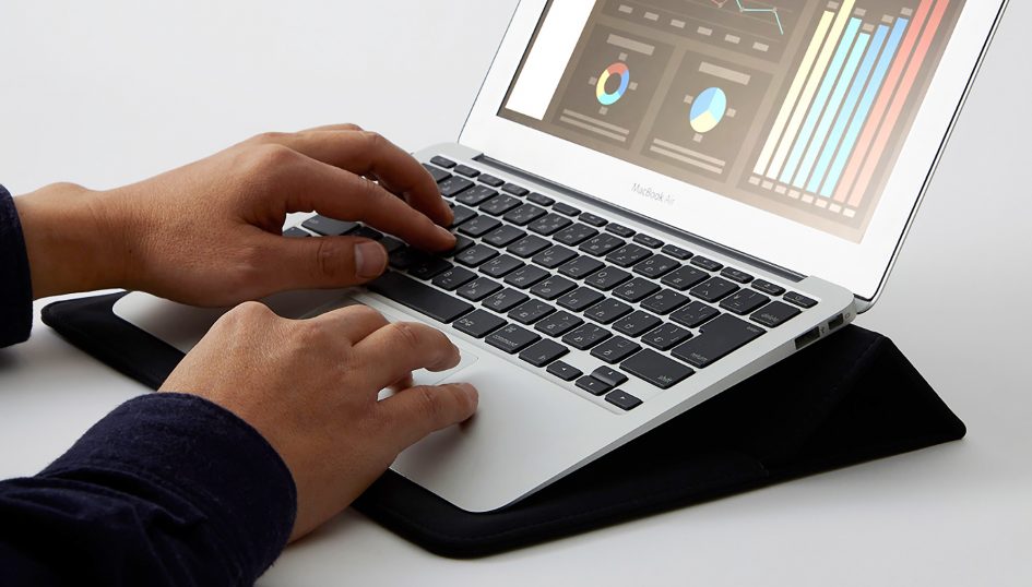 今年のお題は「目」BMWの-eye-を想像して素敵な写真を撮りまくって下さいネ！ | Studie[スタディ]