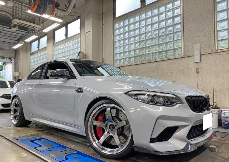 BMW F87 M2 CS へ ADVAN GT BEYOND 19インチホイールをインストールで大きくイメチェン♪ | Studie[スタディ]