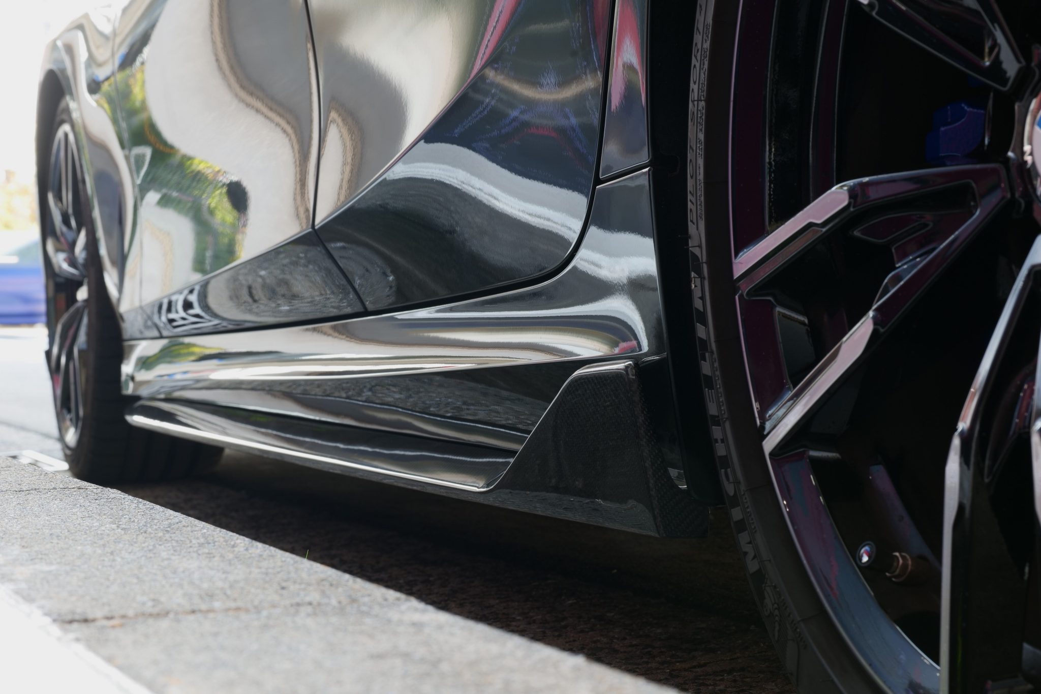 日本初装着！BMW最新主力機G20 3シリーズLCIモデルにadroエアロ！ | Studie[スタディ]