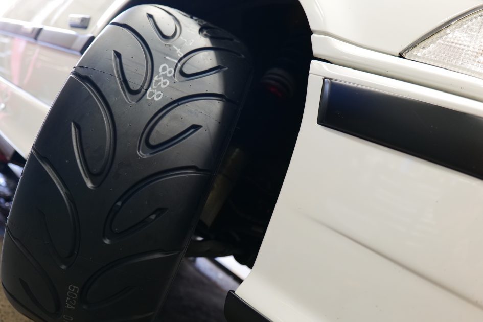 本気のタイヤだからこそ。ADVANのきめ細かいタイヤ選びでBMWを楽しみましょう！ | Studie[スタディ]