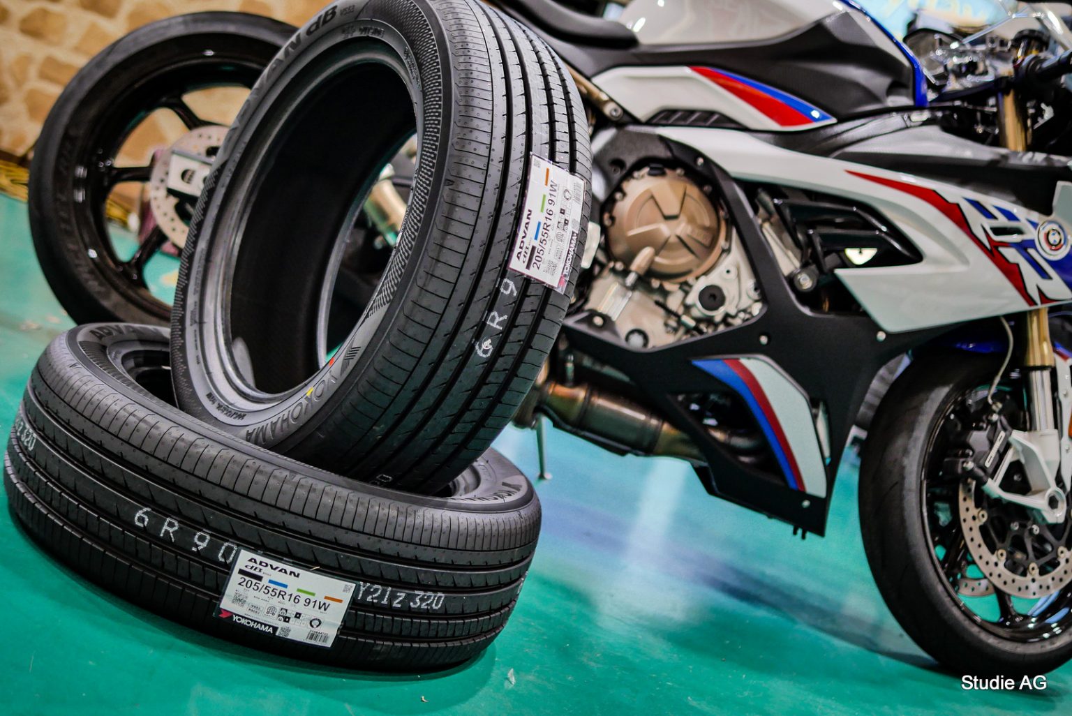 ADVANブランド最新のコンフォートタイヤ！ADVAN dB V553！ | Studie[スタディ]