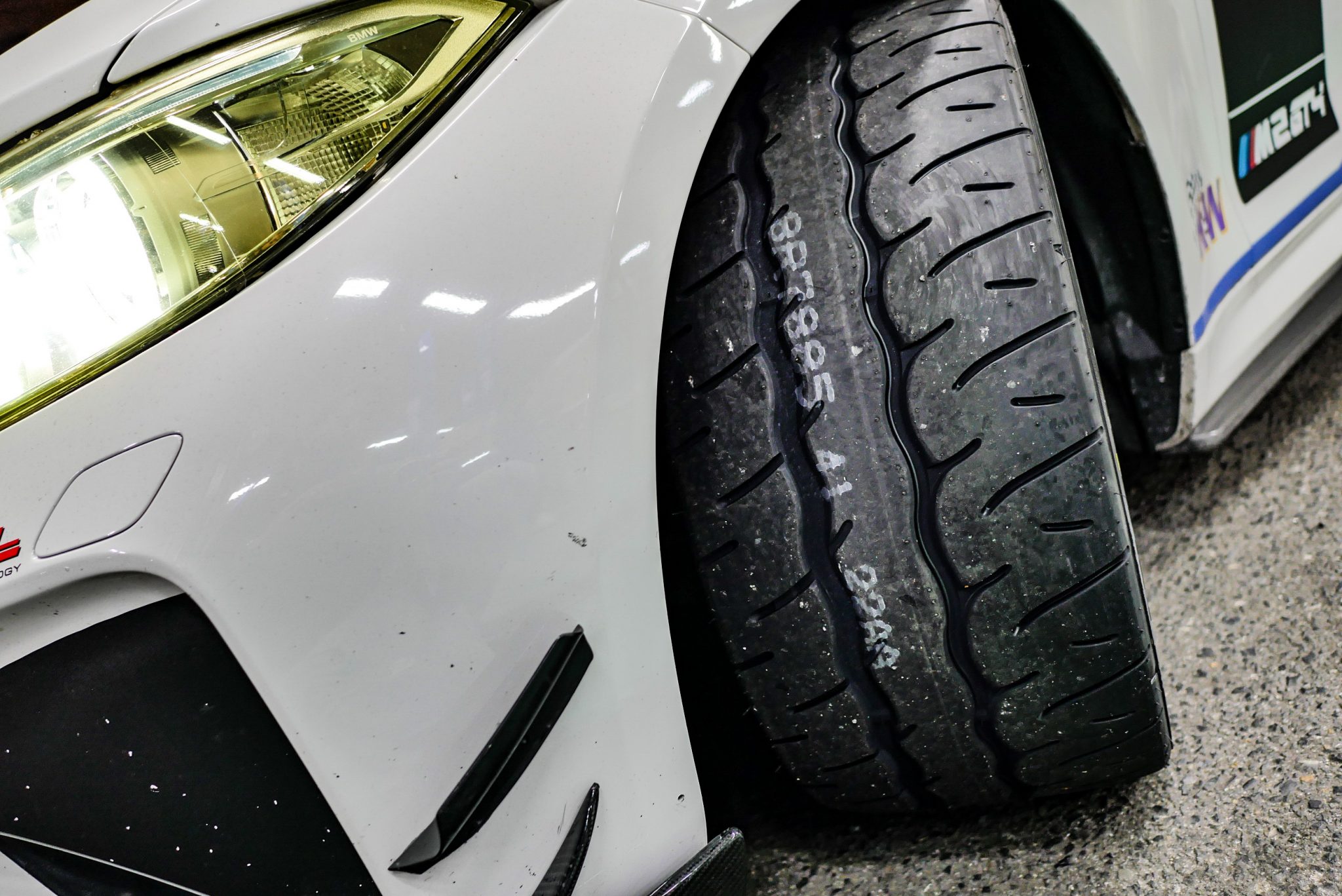 YOKOHAMA ADVAN NEOVA AD08R | Studie[スタディ]