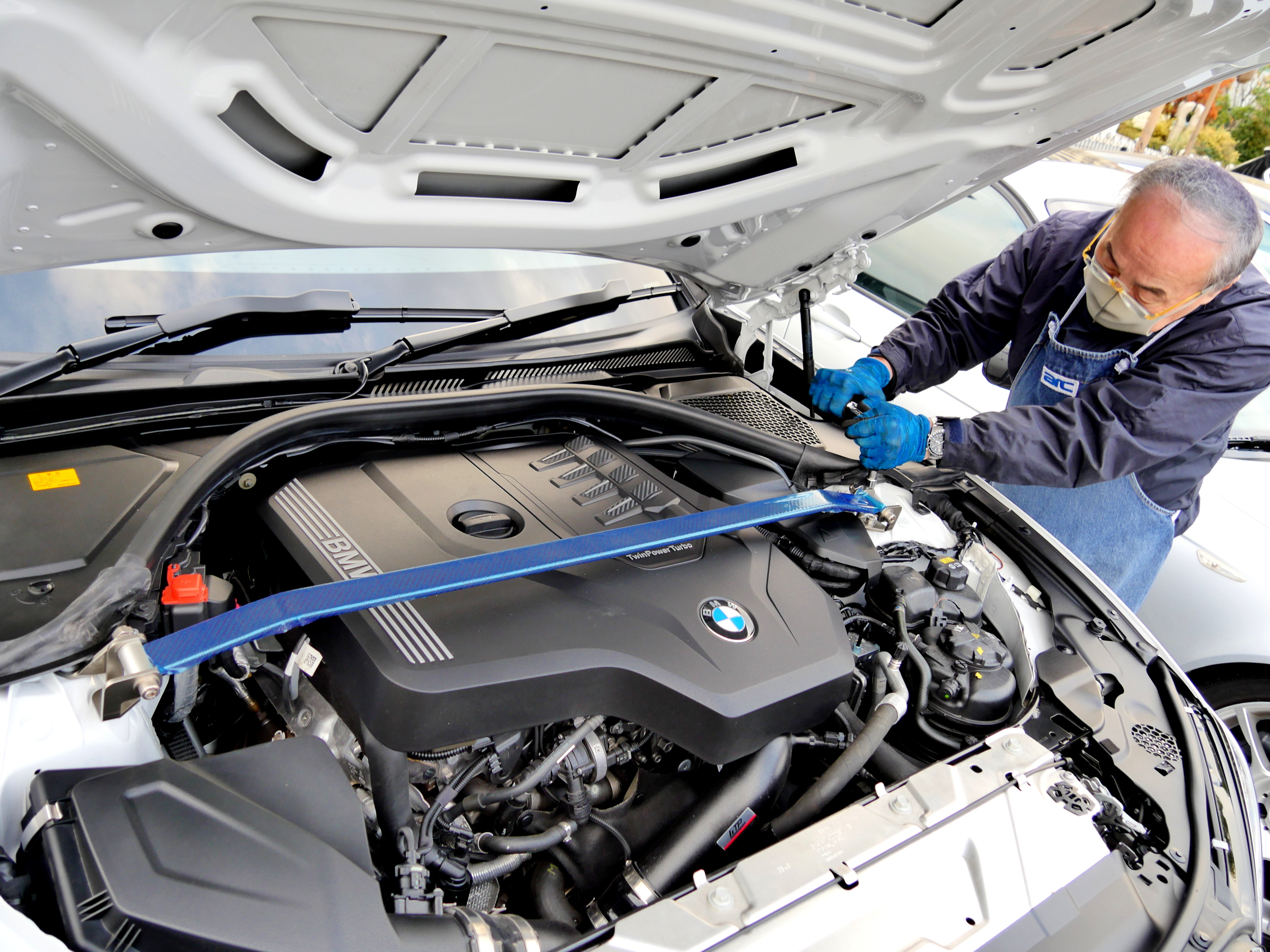 愛車のBMWで実体感♪arcタワーバー即付け試乗会開催中です！ | Studie[スタディ]