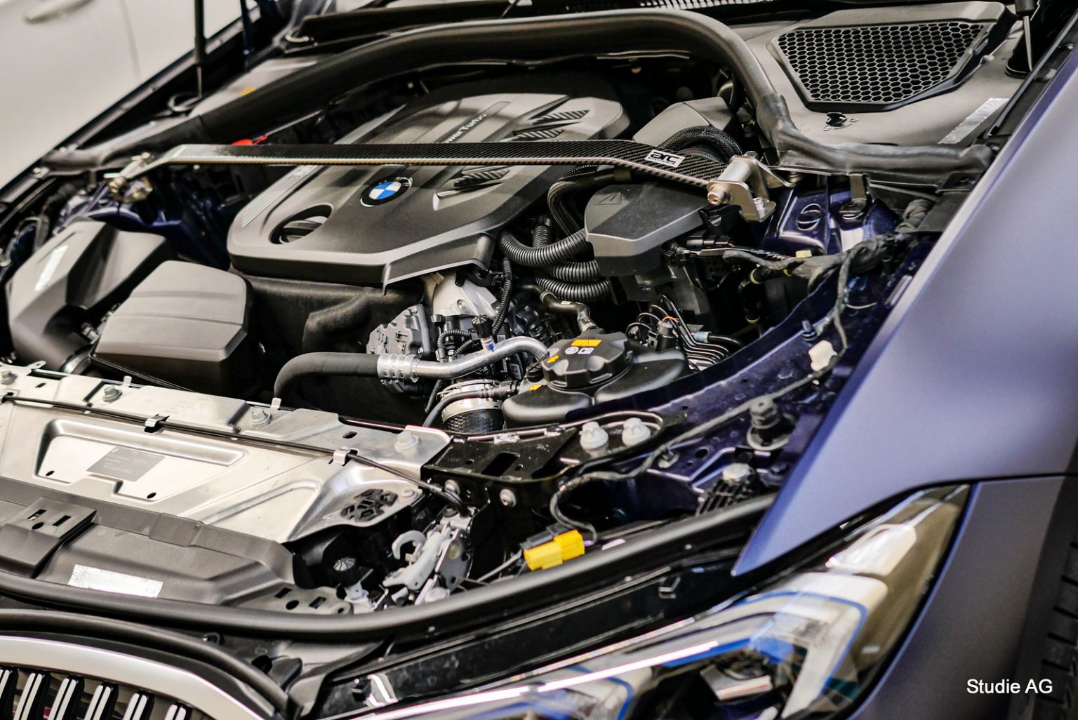 冬仕様もスタイリッシュに♪BMW G01X3 + Studie AGオリジナル StC03ホイール(*^^)v | Studie[スタディ]