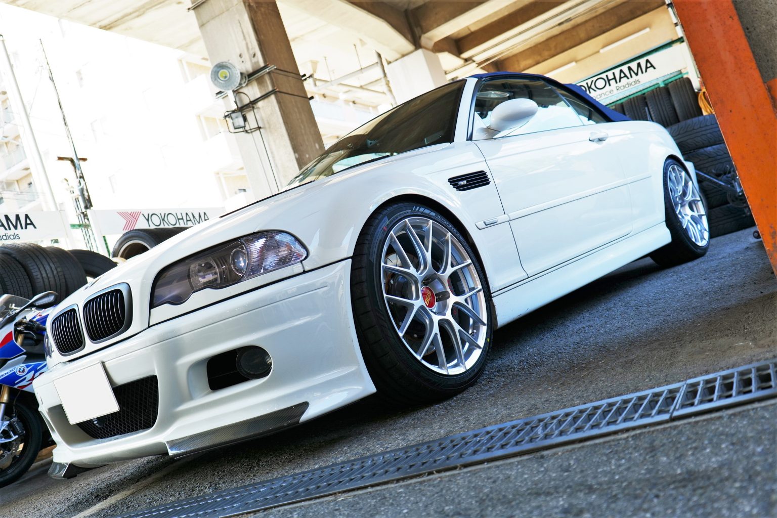 BBS Japan RE-V7をBMW E46 M3へ！サンダアボルトスタッドタイプでさらに足元軽やか！ | Studie[スタディ]