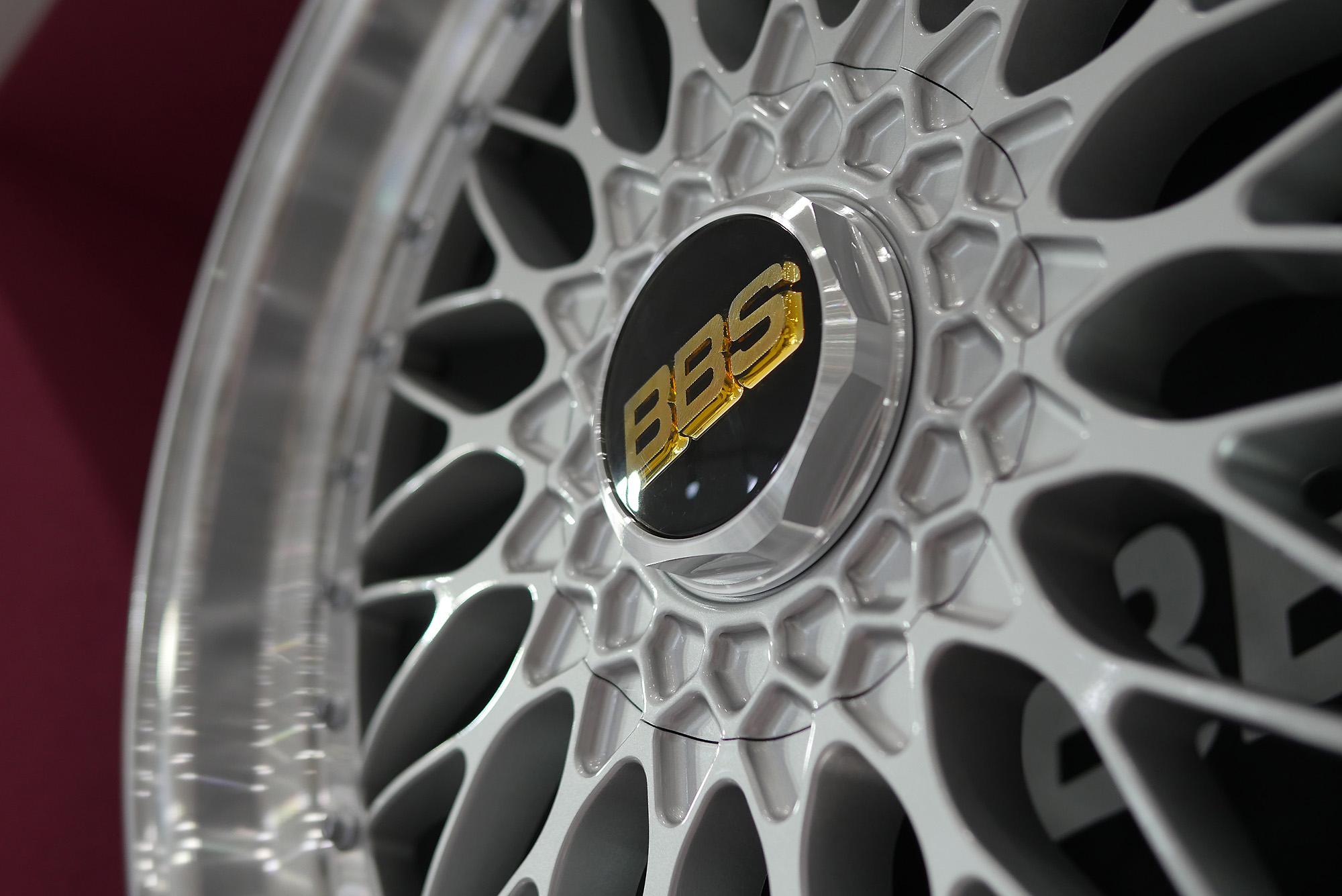 Studie 東京のBBSコーナーにドーンとディスプレイ中の9本を紹介ッ！ | Studie[スタディ]