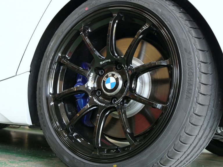 ADVAN Racing初 フルフェイスデザイン鍛造1ピースホイールRZ-F2 for BMW | Studie[スタディ]