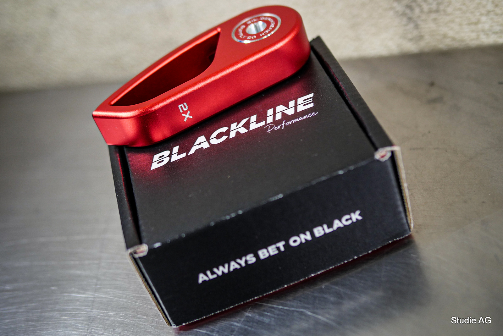 BLACKLINE Performanceな新商品を早速BMW F44にインストール(*^^)v | Studie[スタディ]