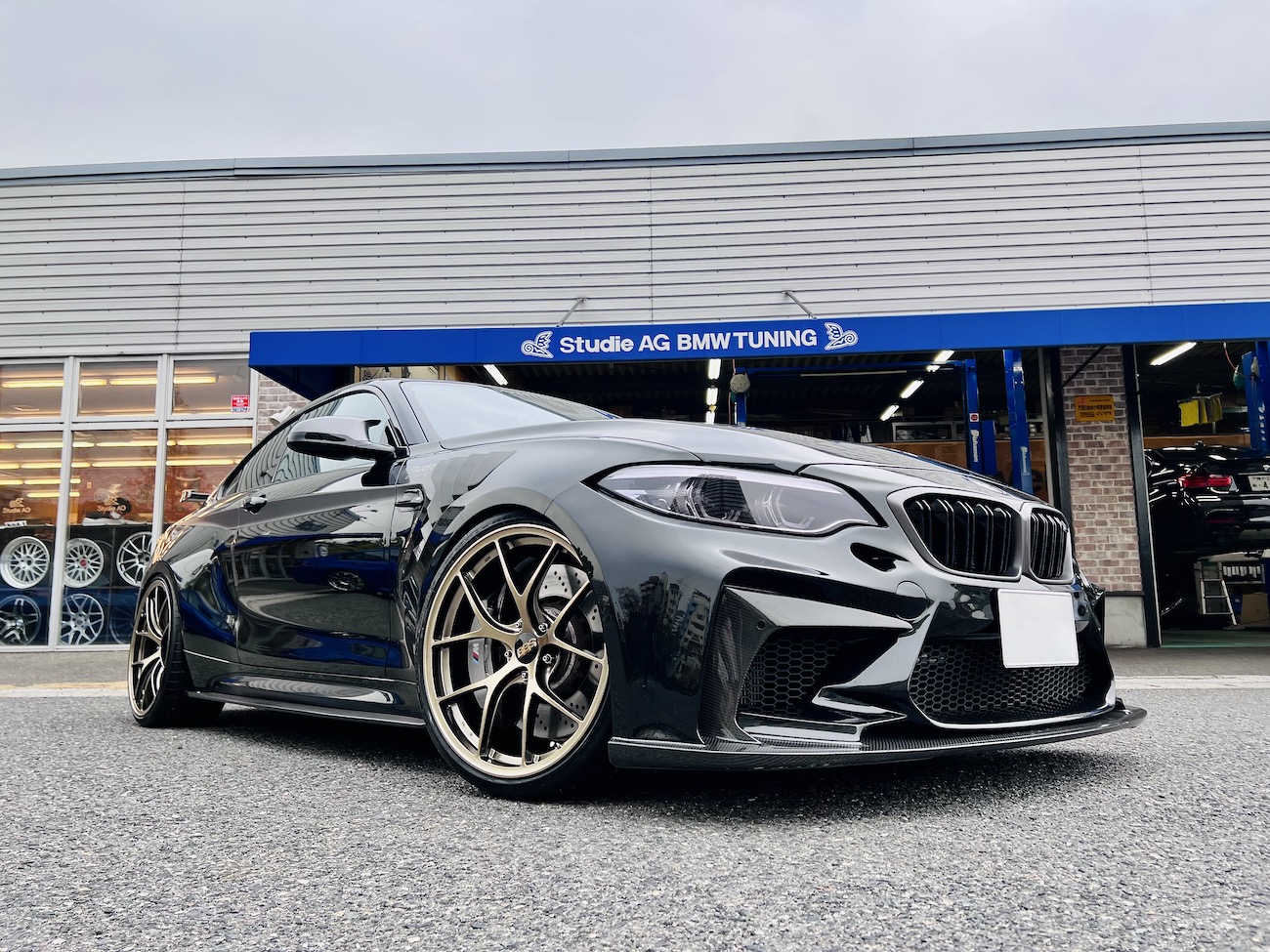 屈強なM2コンペティションッ！！！BBS RI-D前後異径サイズインストールしました(^^) | Studie[スタディ]