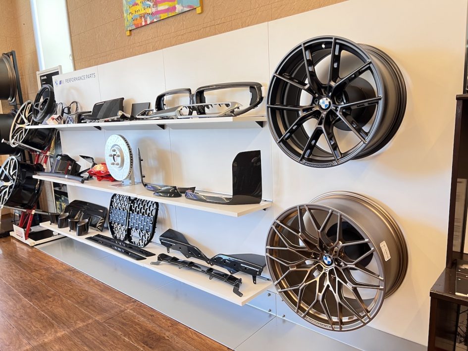 Studie AG各店にてBMW M PERFORMANCE PARTS展示販売しております！是非ご覧頂き高いクオリティーに触れて見て下さい(^O^) | Studie[スタディ]