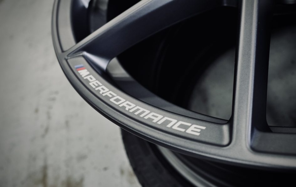 BMW純正ホイールも扱ってますよ！ ライトアロイホイールYスポーク898M 19inch | Studie[スタディ]