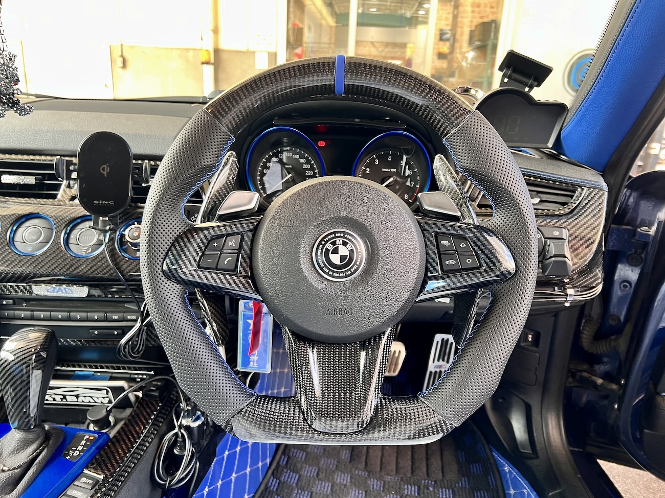 何かと話題なVERSPIELTステアリングッ！E89Z4に装着です！ | Studie[スタディ]