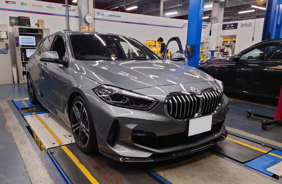 エキゾースサウンドを自由自在に操れて楽しめるサウンドモジュールをBMW 118dに(^^♪ | Studie[スタディ]