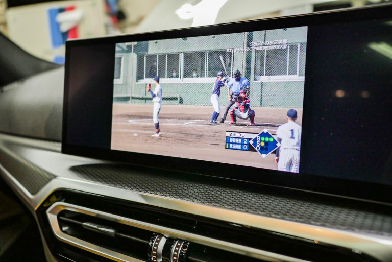 最新iDrive8搭載のBMWでも走行中にTVが見れる便利ITEM♪ | Studie[スタディ]