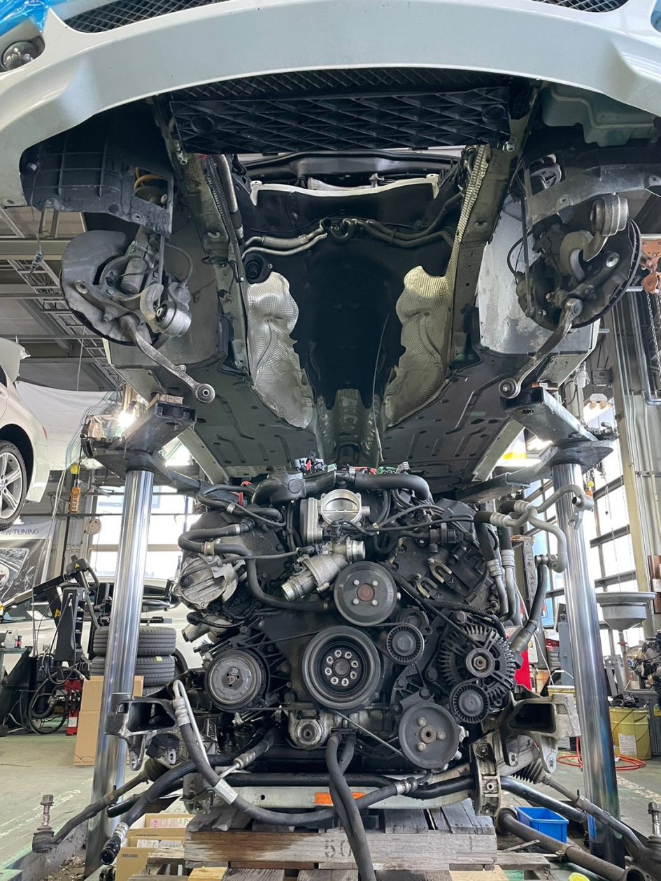 E65 LCI 740i エンジン載せ替え＆BMW純正部品豊富に投入でエミッション系もリフレッシュ！ | Studie[スタディ]