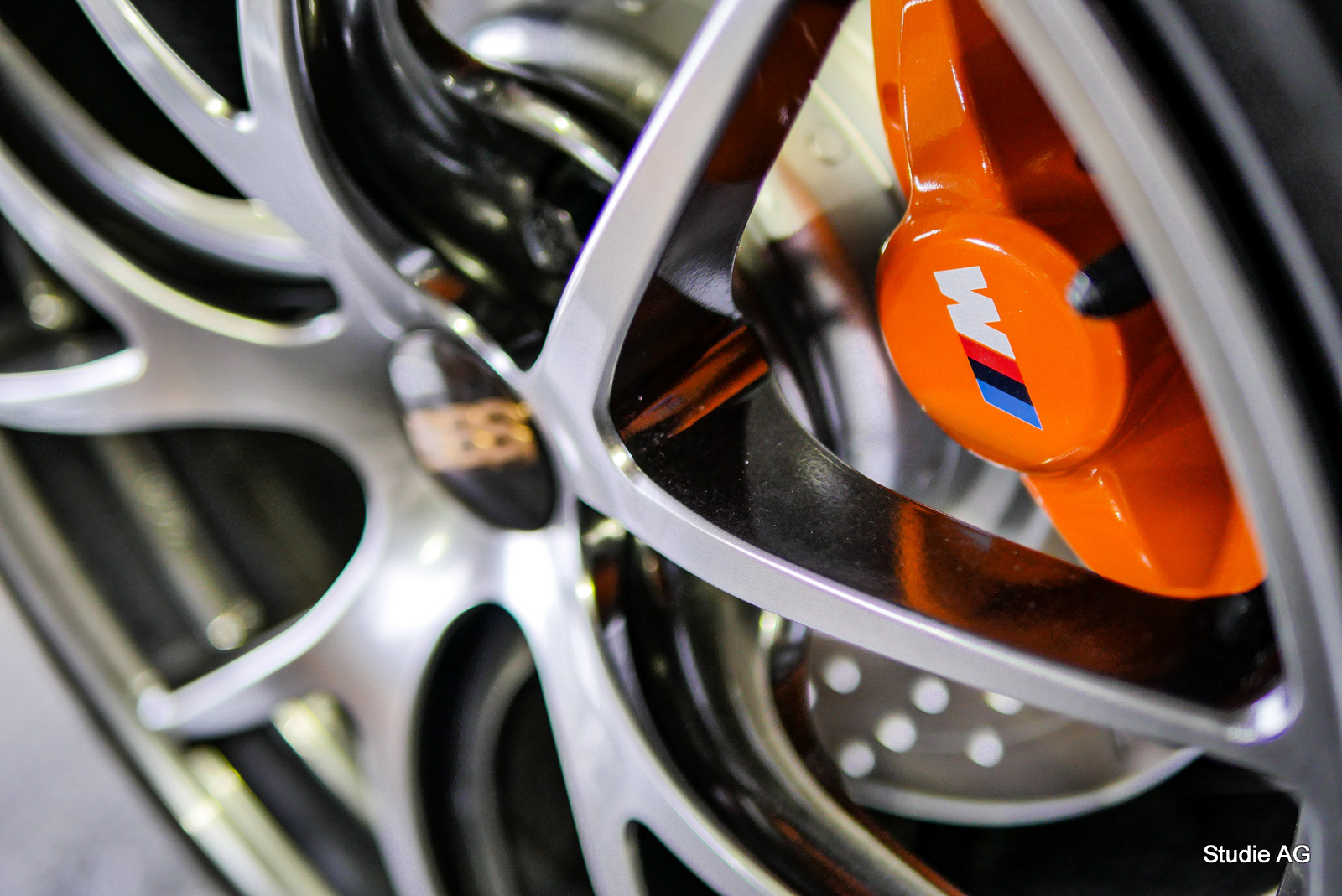 足元激変！BMW F20にBBS & M PERFORMANCE Brake投入♪ | Studie[スタディ]