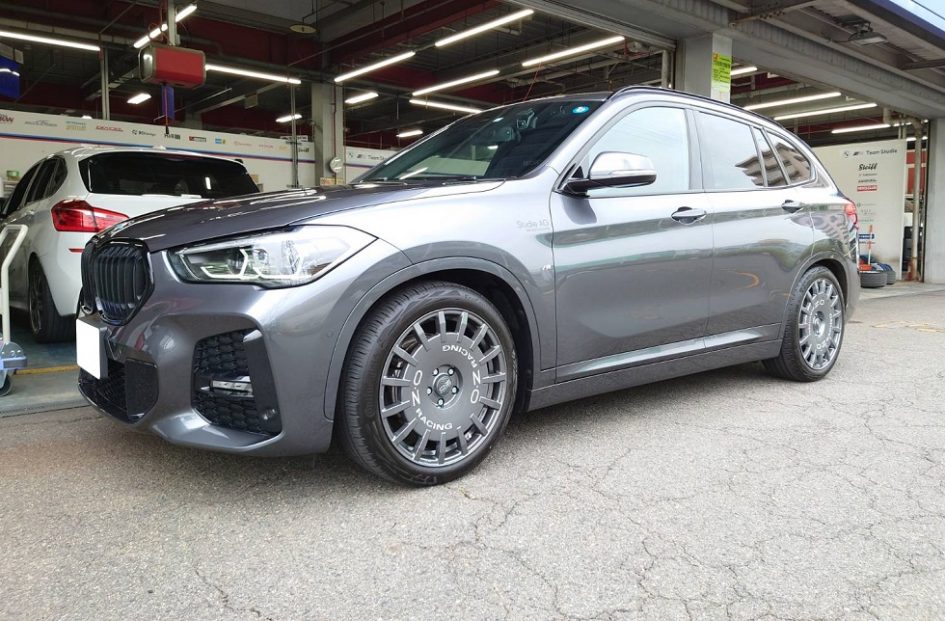OZ Rally Racing 装着の BMW X1がカッコ良く仕上がりました。 | Studie[スタディ]